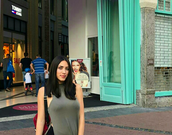 Amina Kuč: NOVI STIHOVI - Kazaljka
